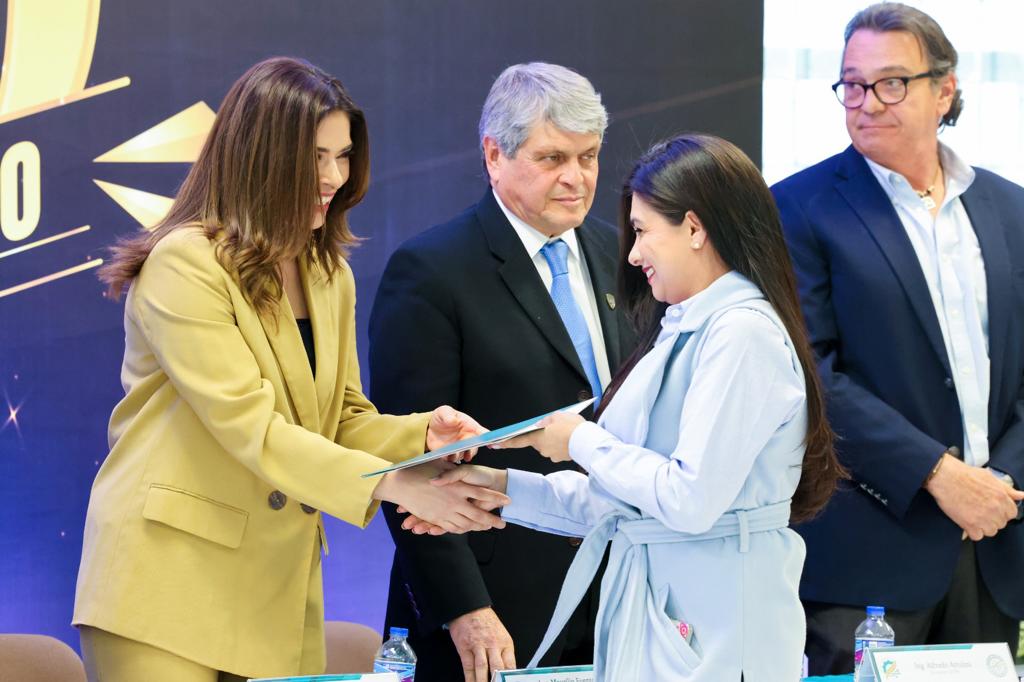 Celebra la UTPN decimo aniversario - Somos Juárez